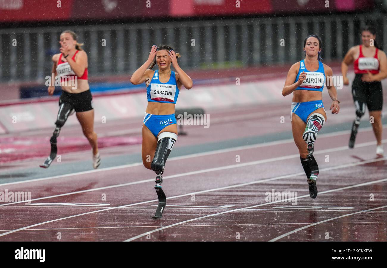 Womens 100m t63 final hi-res stock photography and images - Alamy