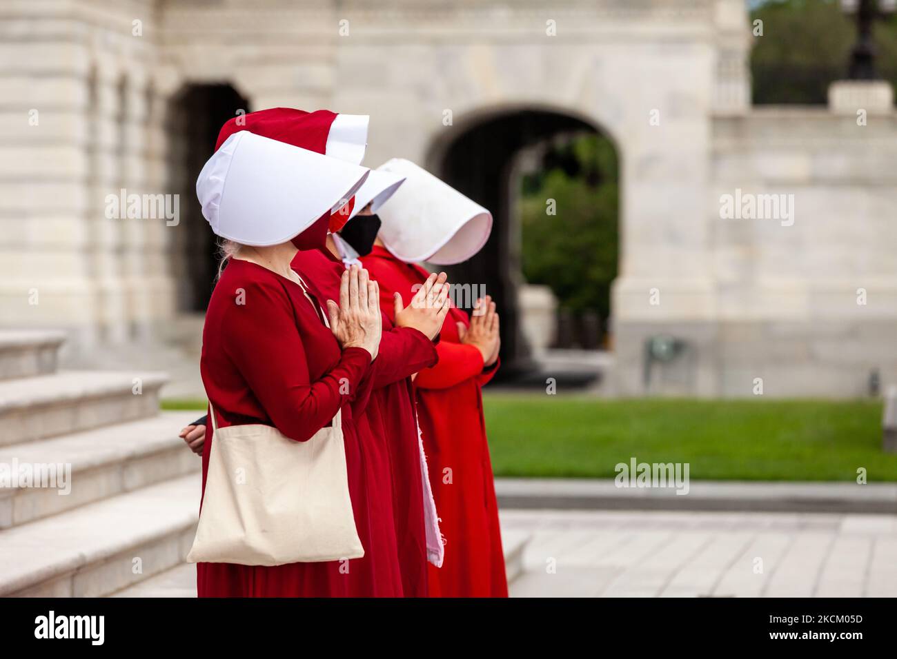 Womens health care protection act hi-res stock photography and images ...