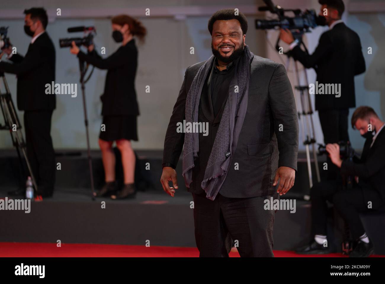 Craig Robinson attends the red carpet of the movie "Mona Lisa And The ...