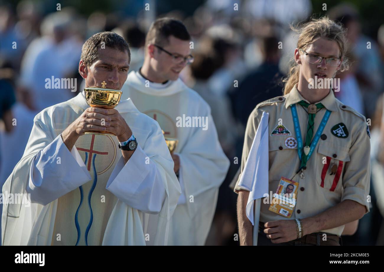 Before holy communion hi-res stock photography and images - Alamy