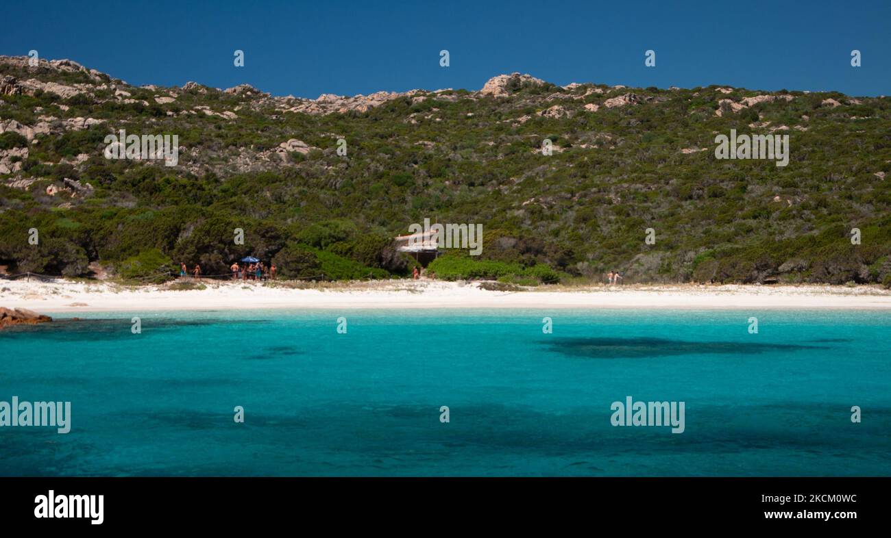 spiaggia rosa budelli , wonderful bay in La Maddalena Archipelago ...