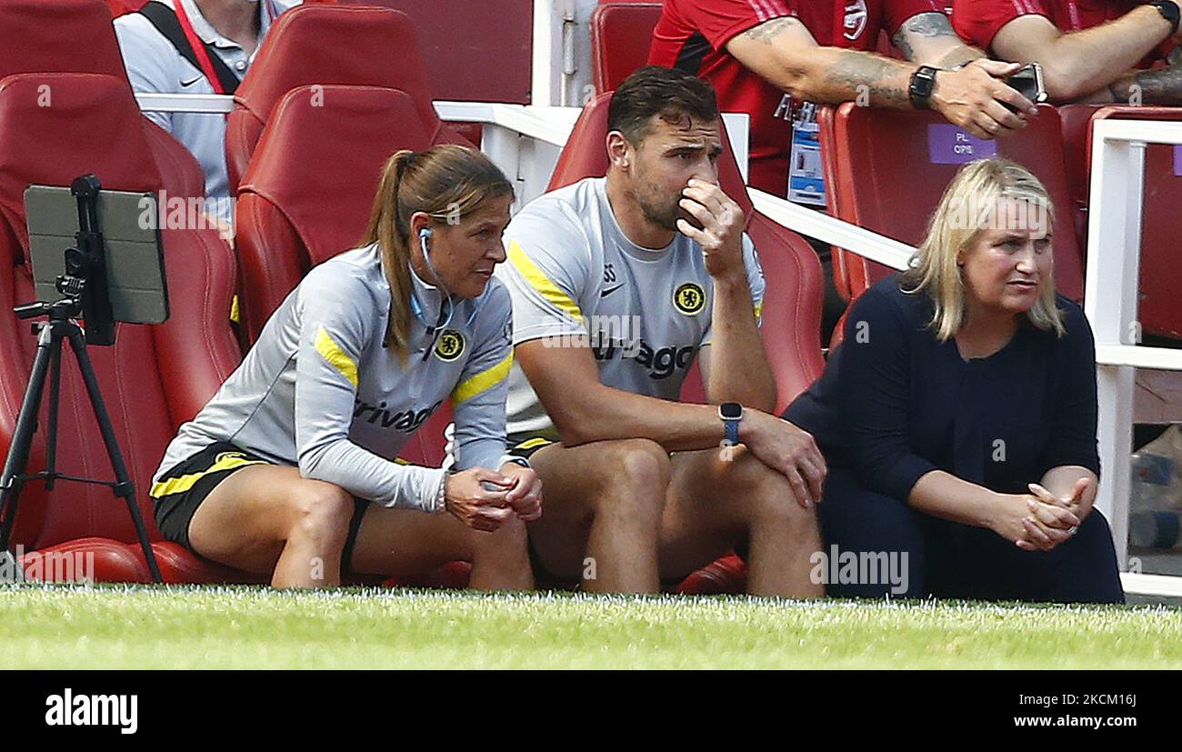 L-R Tanya Oxtoby Assistant Coach of Chelsea Ladies , Head of technical ...