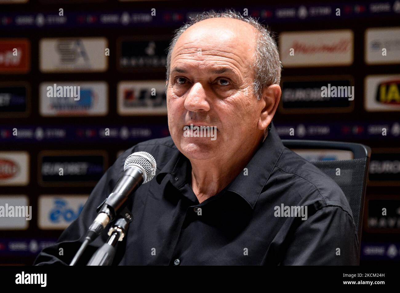 Angelo fabiani of us salernitana hi-res stock photography and images ...