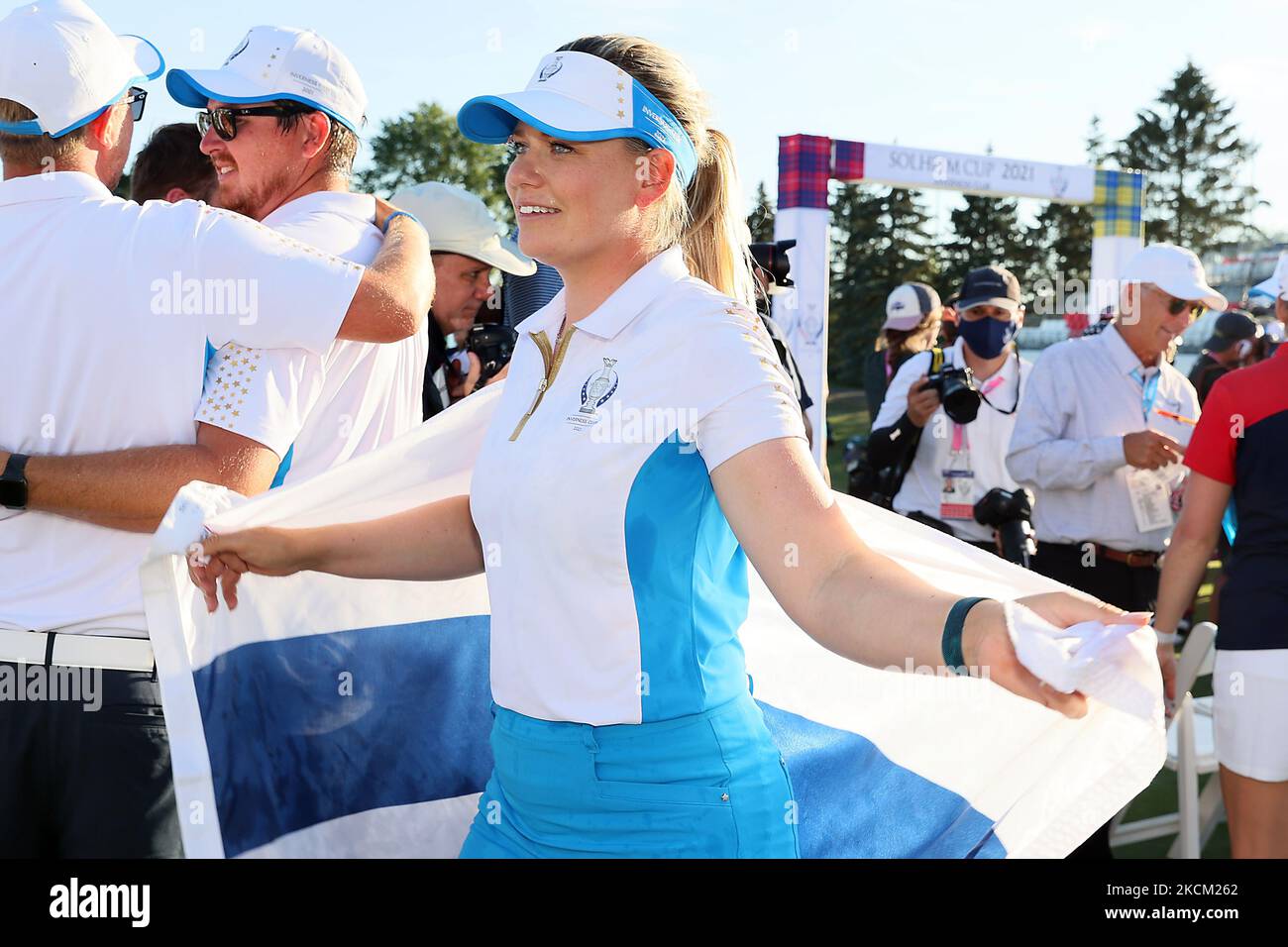 Amy lemus hi-res stock photography and images - Alamy