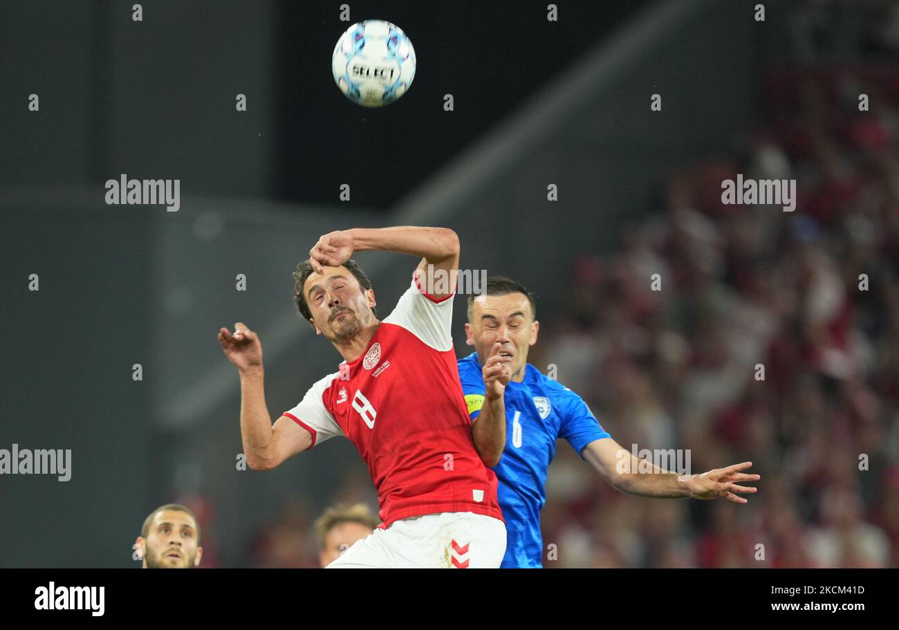 Thomas delaney of denmark bebras natcho of israel hi-res stock ...