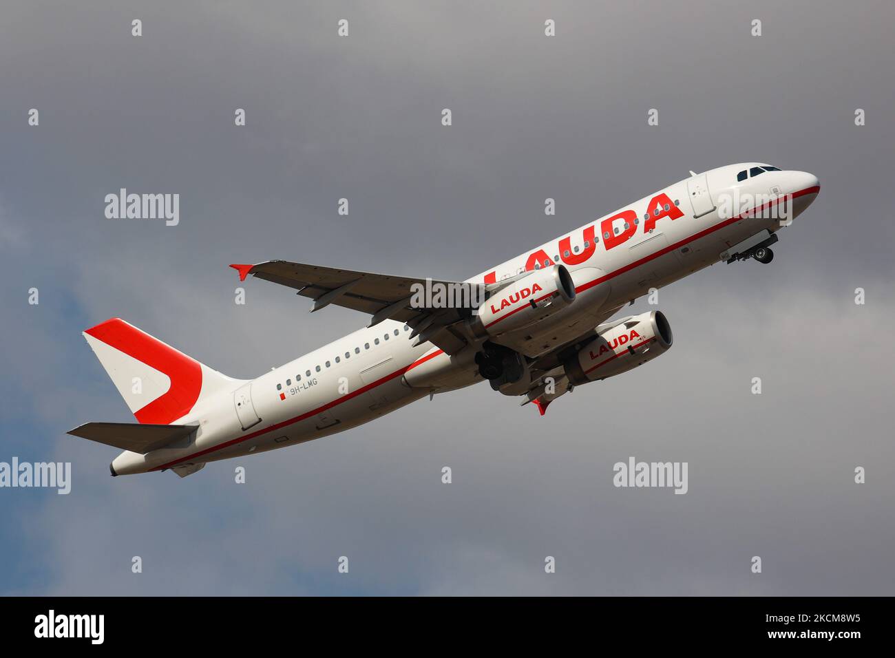 Lauda Europe low cost airline Airbus A320 airplane departs from Athens ...