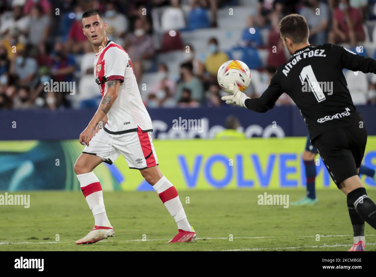 Levantes goalkeeper aitor fernandez hi-res stock photography and images ... Levantes goalkeeper aitor fernandez hi-res stock photography and images ...