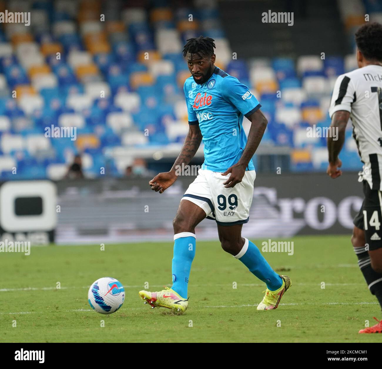André Zambo Anguissa of Ssc Napoli during the Serie A match between Ssc ...