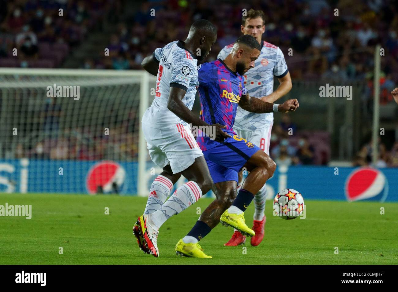Memphis Depay of FC Barcelona in action during the UEFA Champions ...