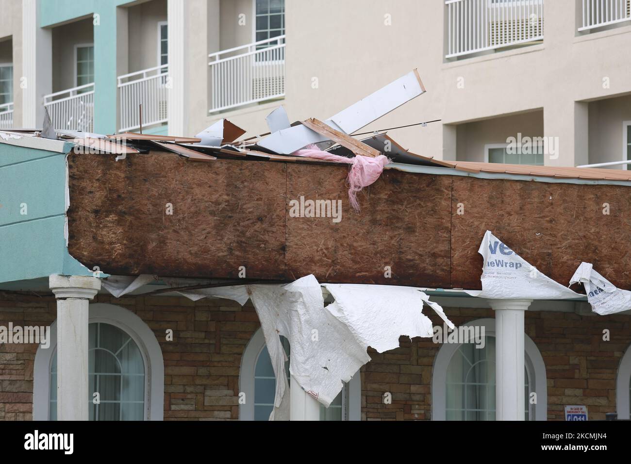 Holiday Inn Express on Seawall Blvd. sustained major damage from ...