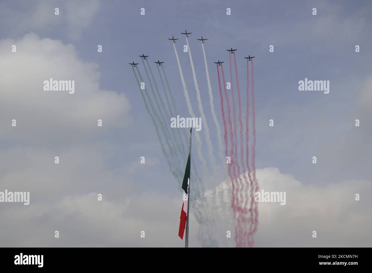 Military Air Parade in the Zócalo of Mexico City, on the occasion of ...