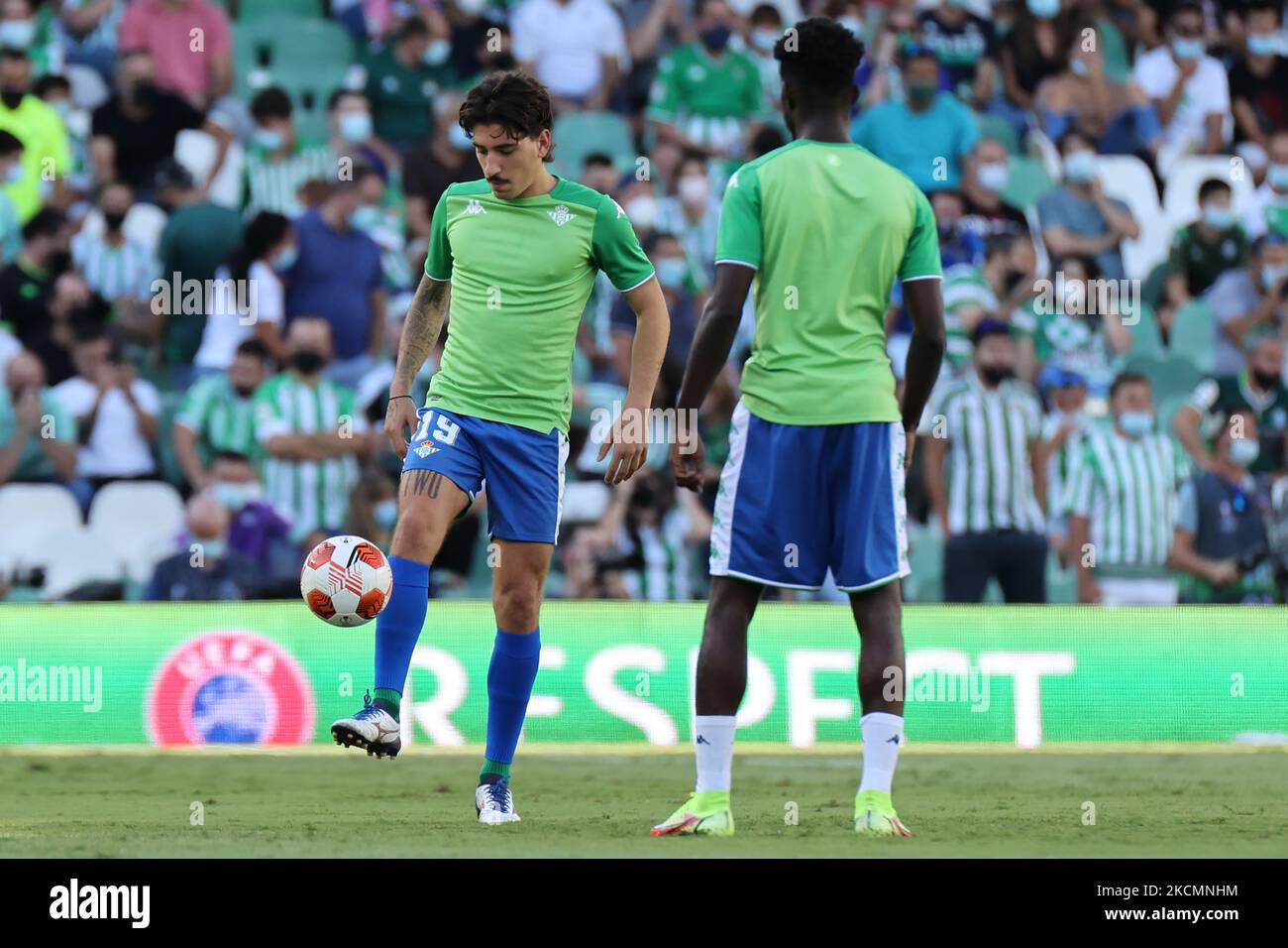 Hector Bellerin of Real Betis during the UEFA Europa League Group G ...