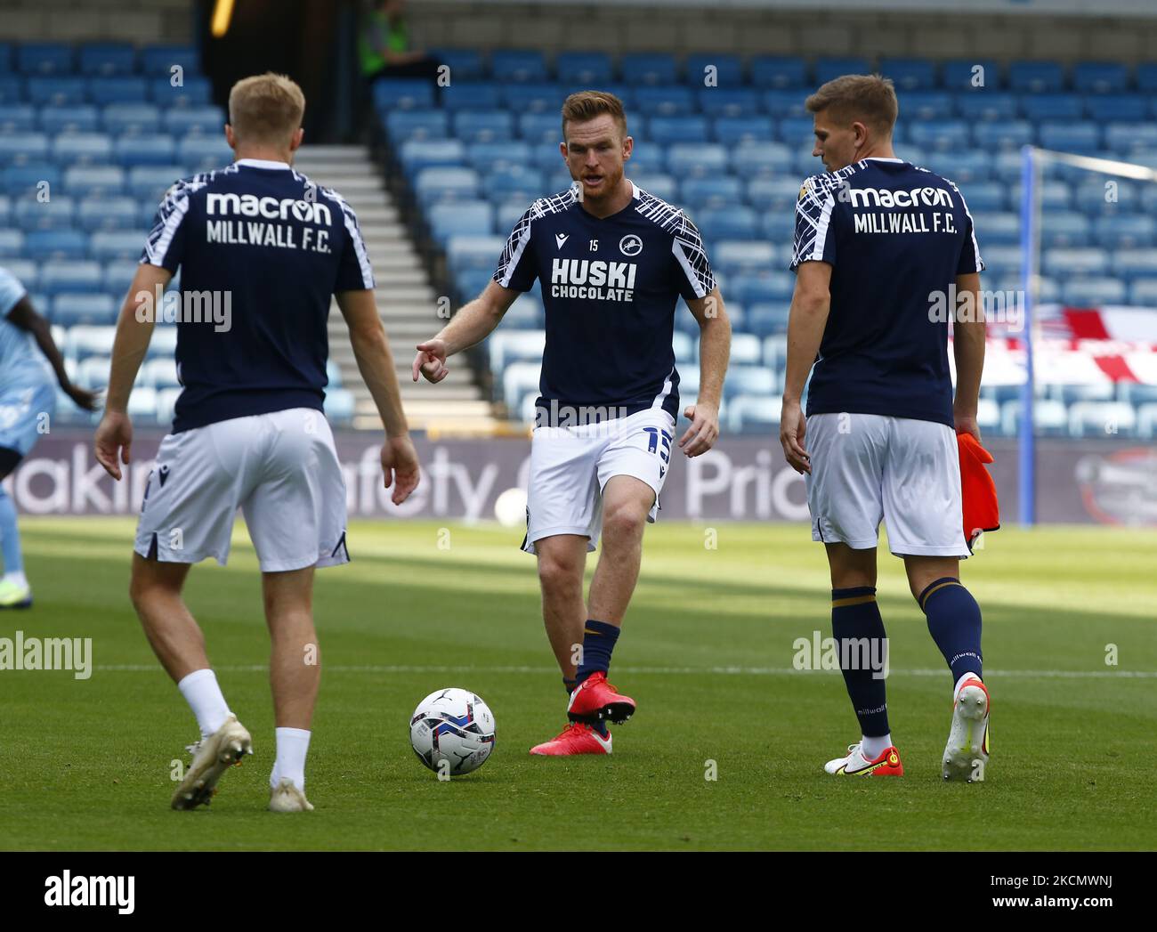 Alex pearce of millwall hi-res stock photography and images - Alamy