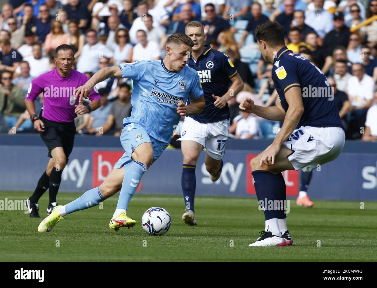 Viktor gyokeres coventry city hi-res stock photography and images - Alamy