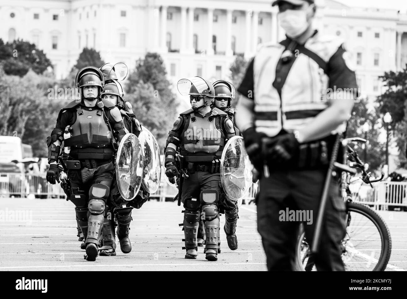 J6 Black and White Stock Photos & Images - Alamy