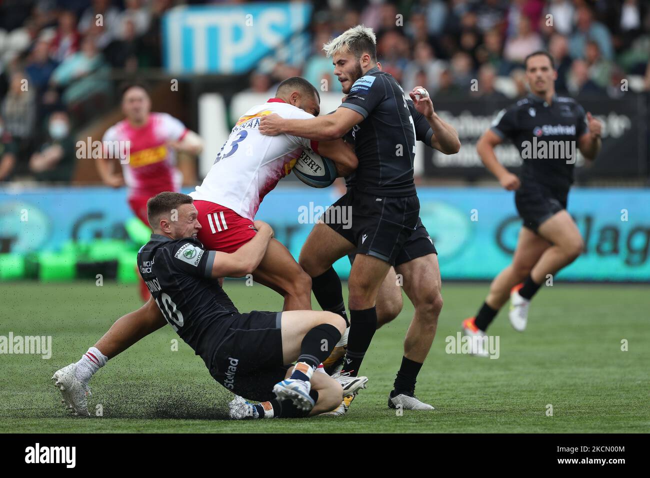 Adam brett hi-res stock photography and images - Alamy