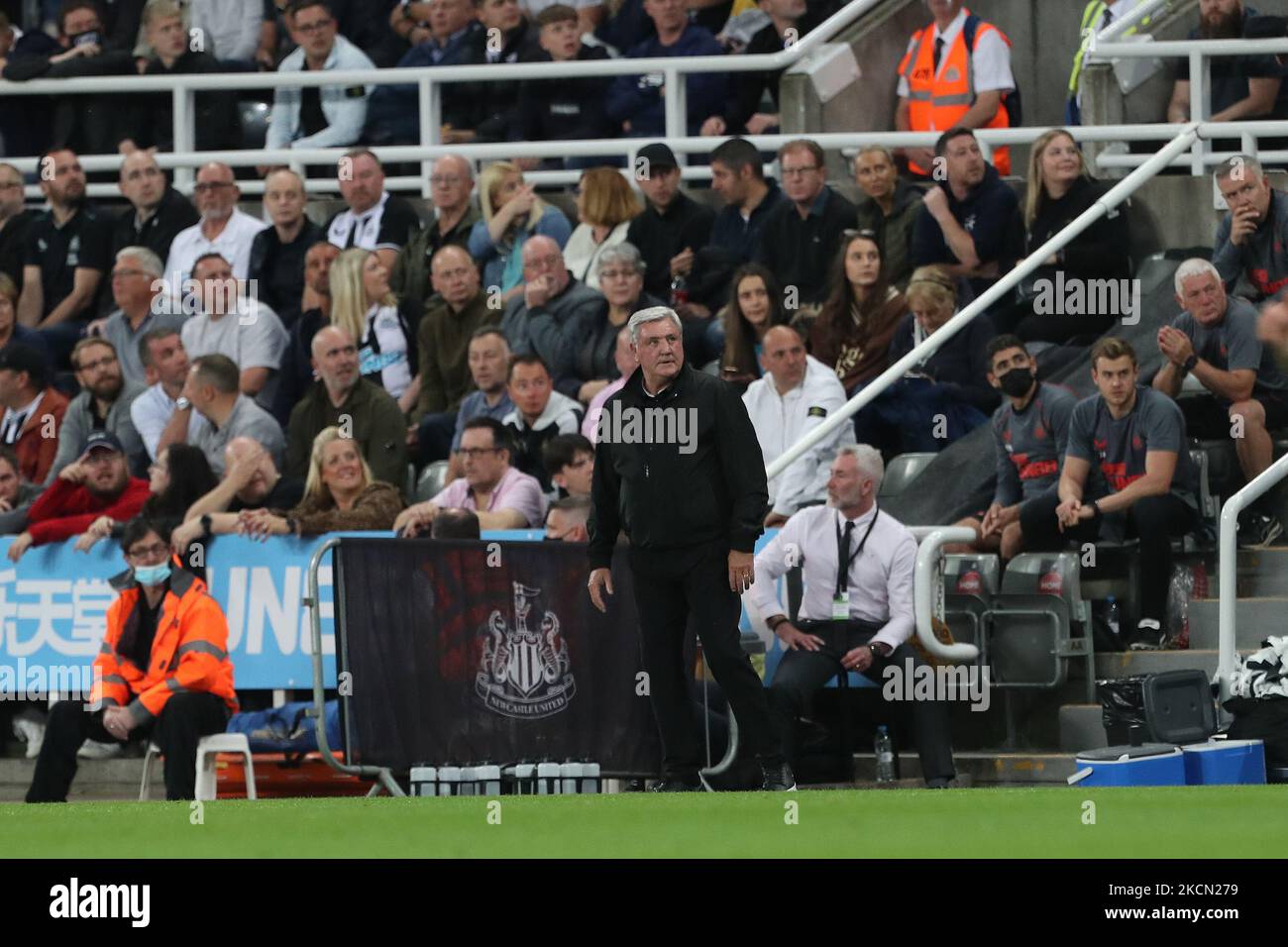 Newcastle United manager Steve Bruce during the Premier League match ...