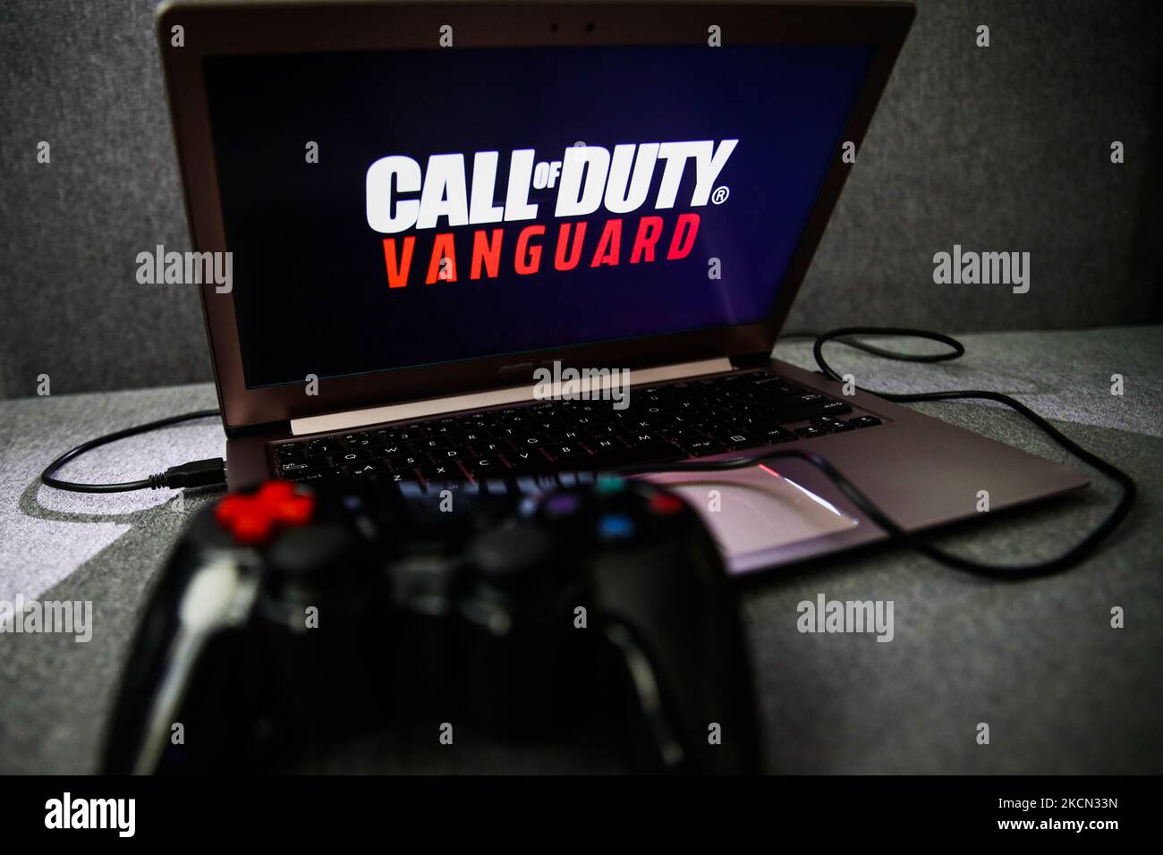 Call of duty vanguard logo hi-res stock photography and images - Alamy