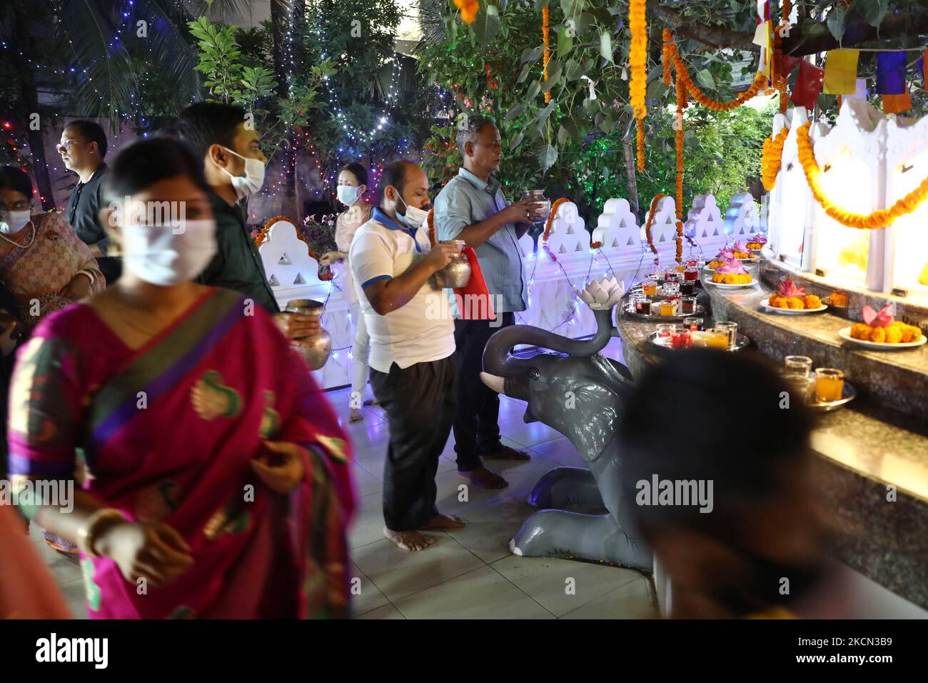 Madhu purnima hi-res stock photography and images - Alamy