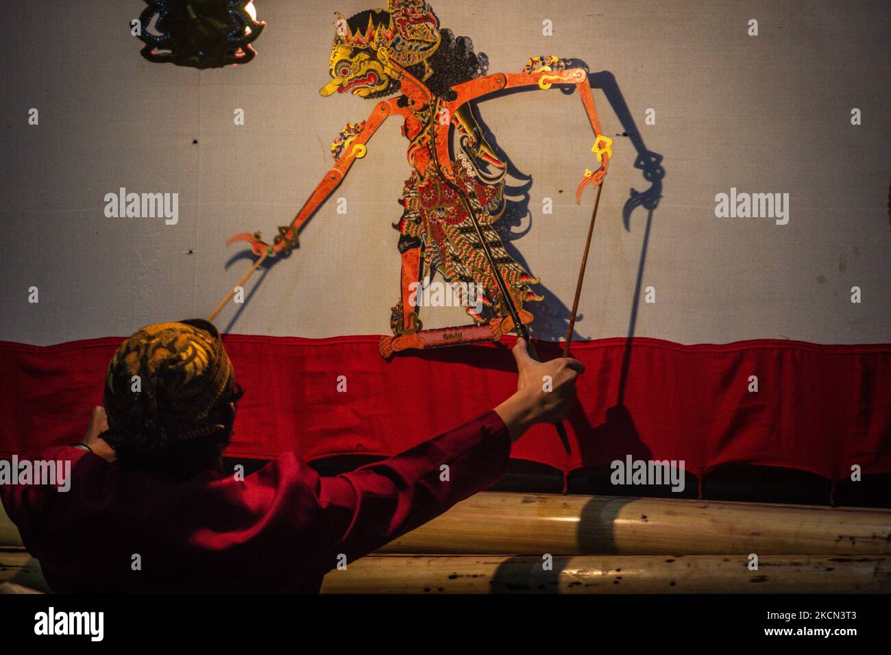 Wayang kulit photos hi-res stock photography and images - Alamy