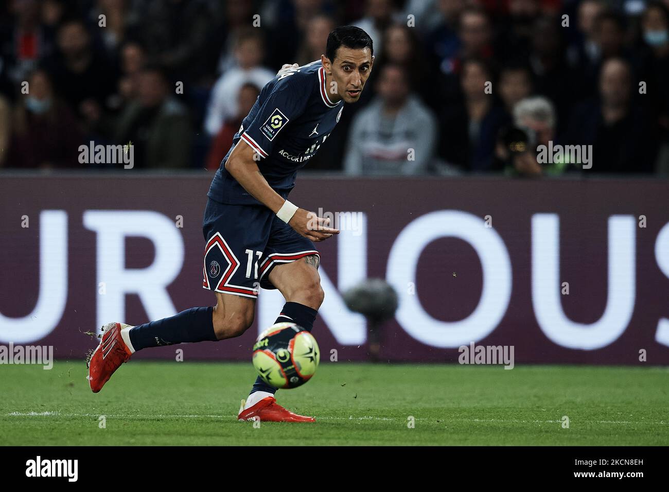 Parc des princes angel di maria hi-res stock photography and images - Alamy