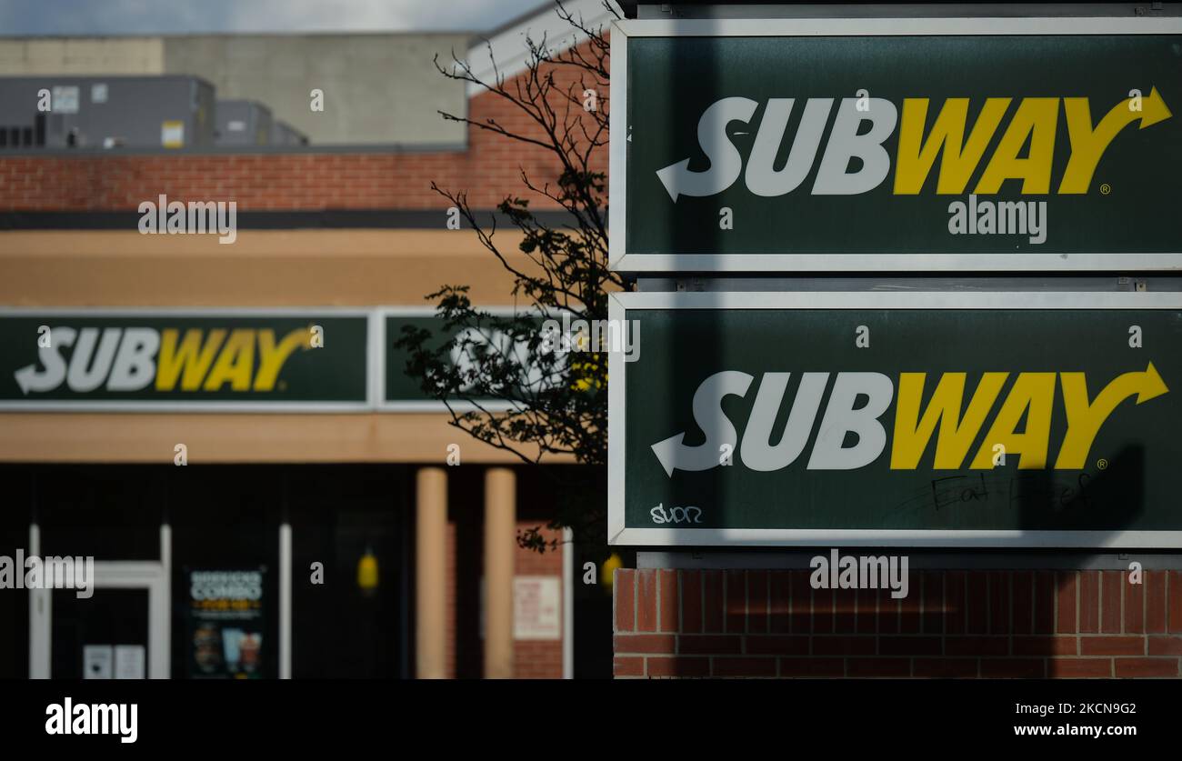 Logo of Subway, an American fast food restaurant franchise that ...