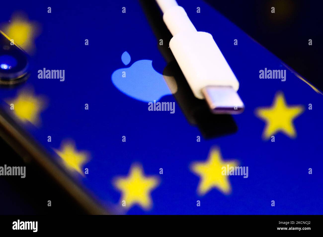 Cable usbc hi-res stock photography and images - Alamy