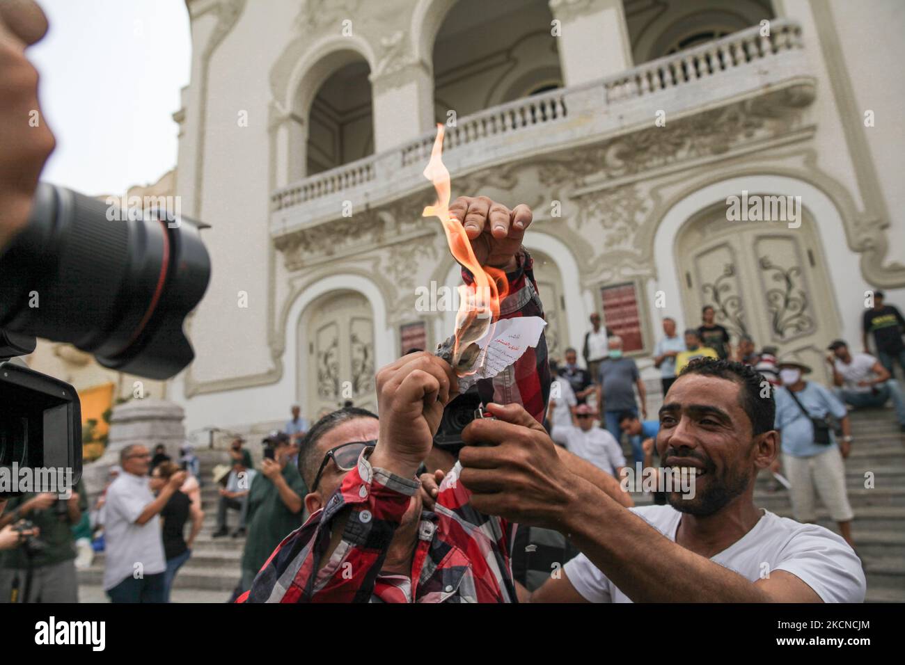 Burning constitution hi-res stock photography and images - Alamy