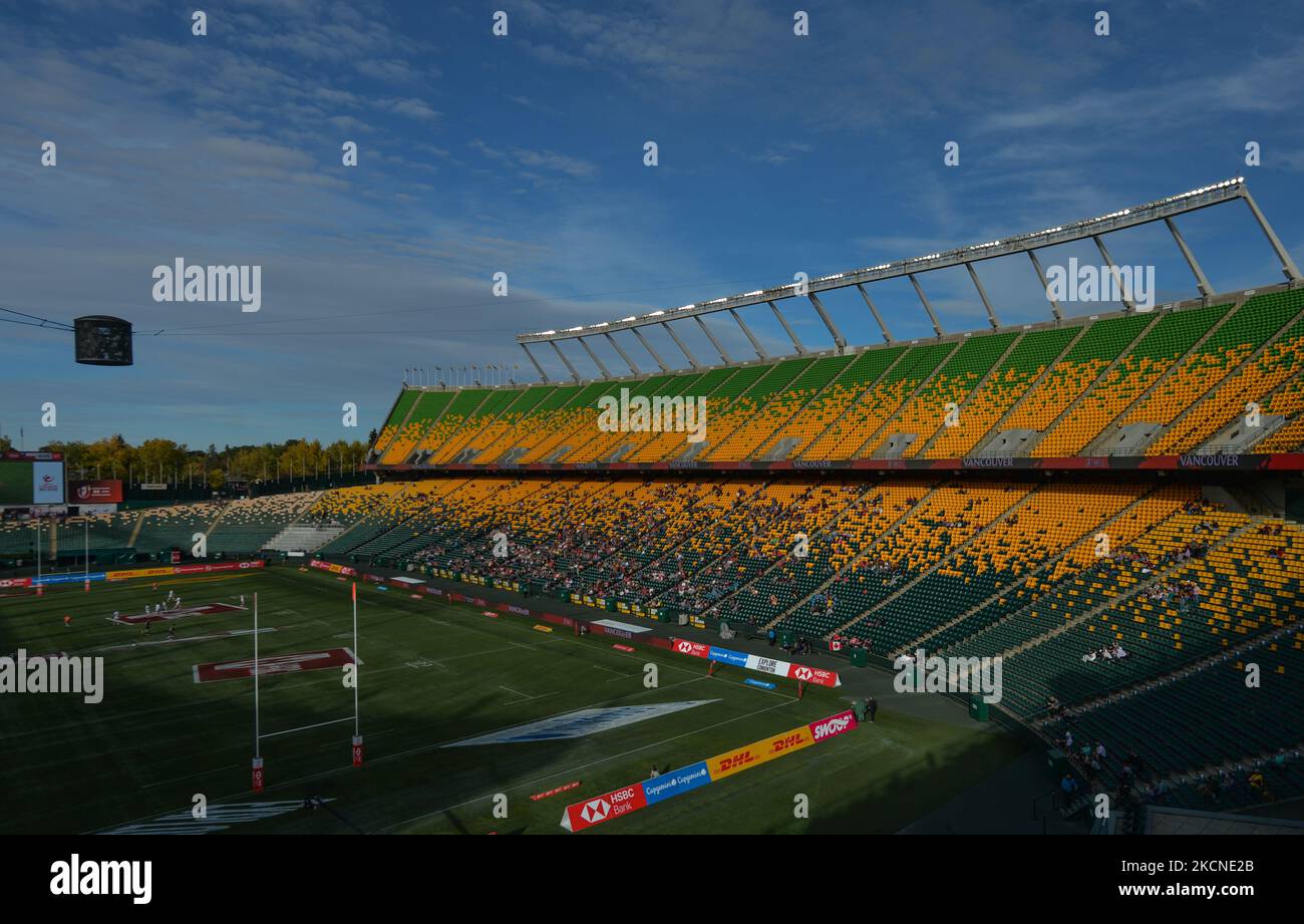Commonwealth stadium hi-res stock photography and images - Alamy