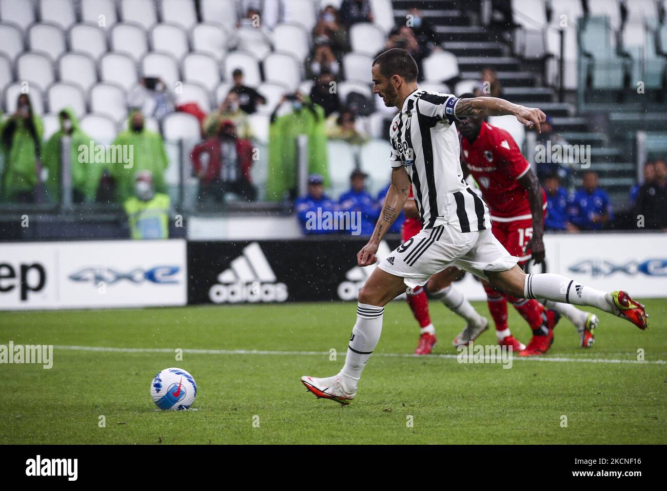 Juventus defender Leonardo Bonucci (19) scores his goal to make it 2-0 ...