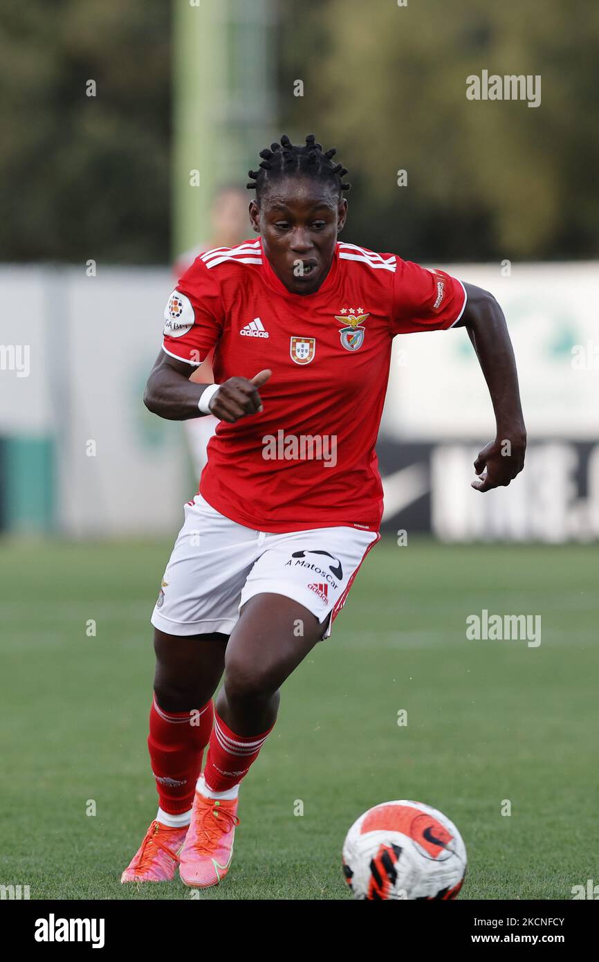 Christy Ucheibe in action during the match for Liga BPI between ...