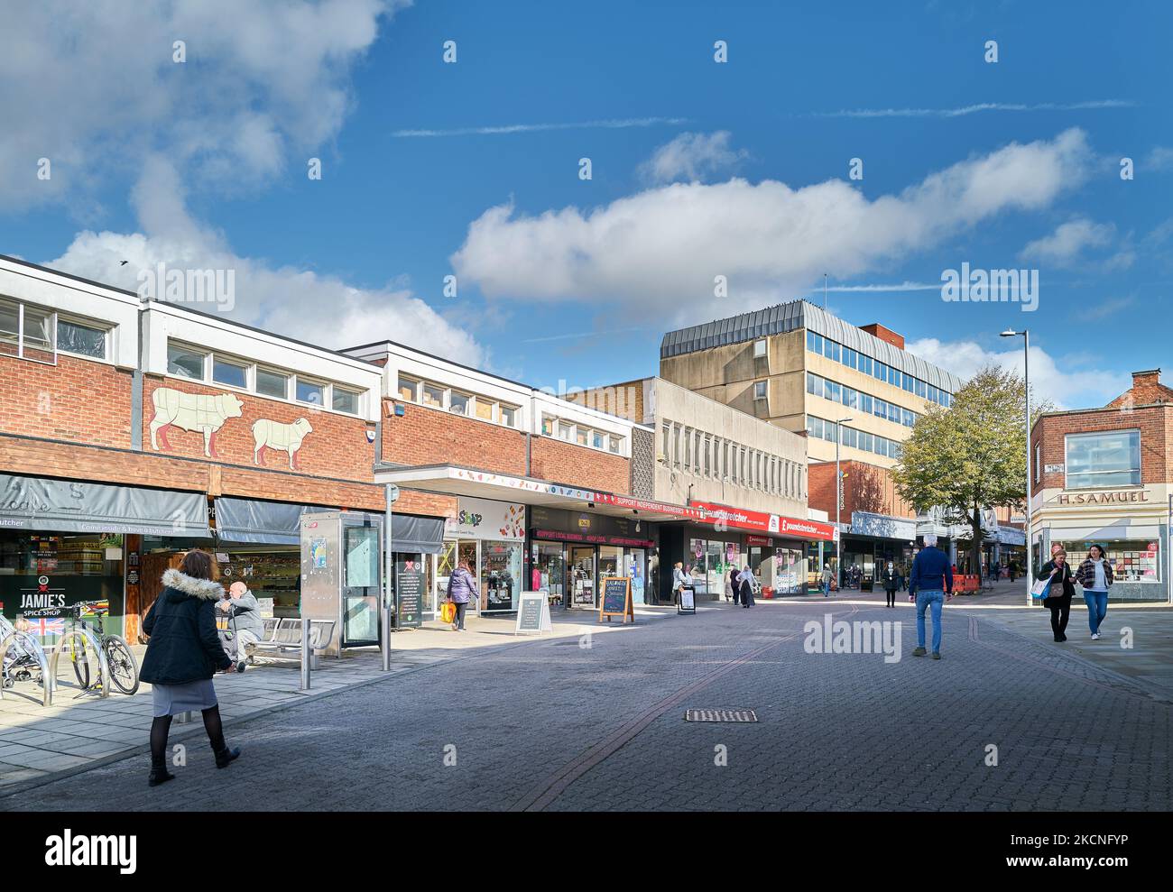 Shoppers at the pedestrianised shopping centre on Gold Street ...