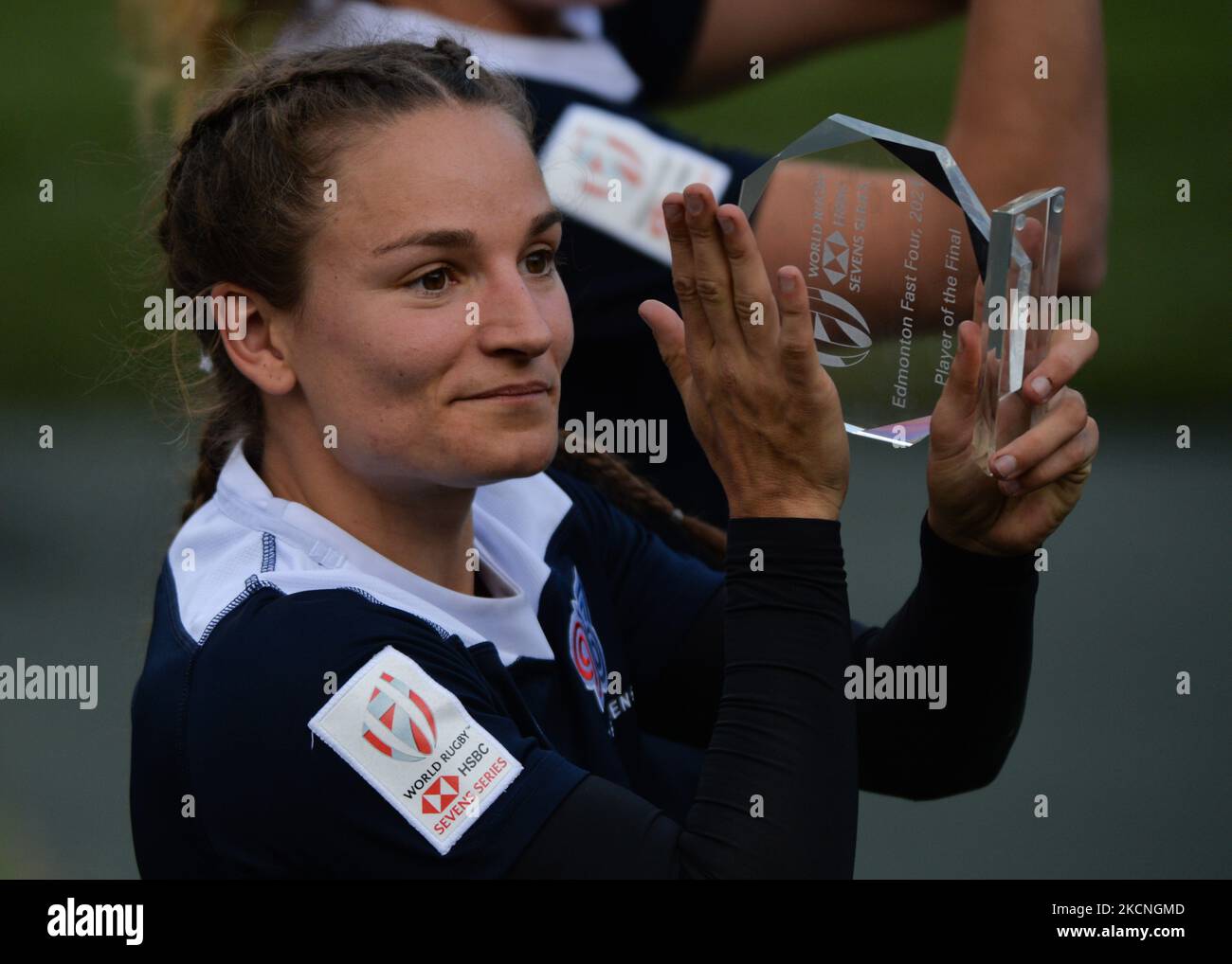 Jasmine Joyce of Great Britain, with the Player of the Final Trophy ...