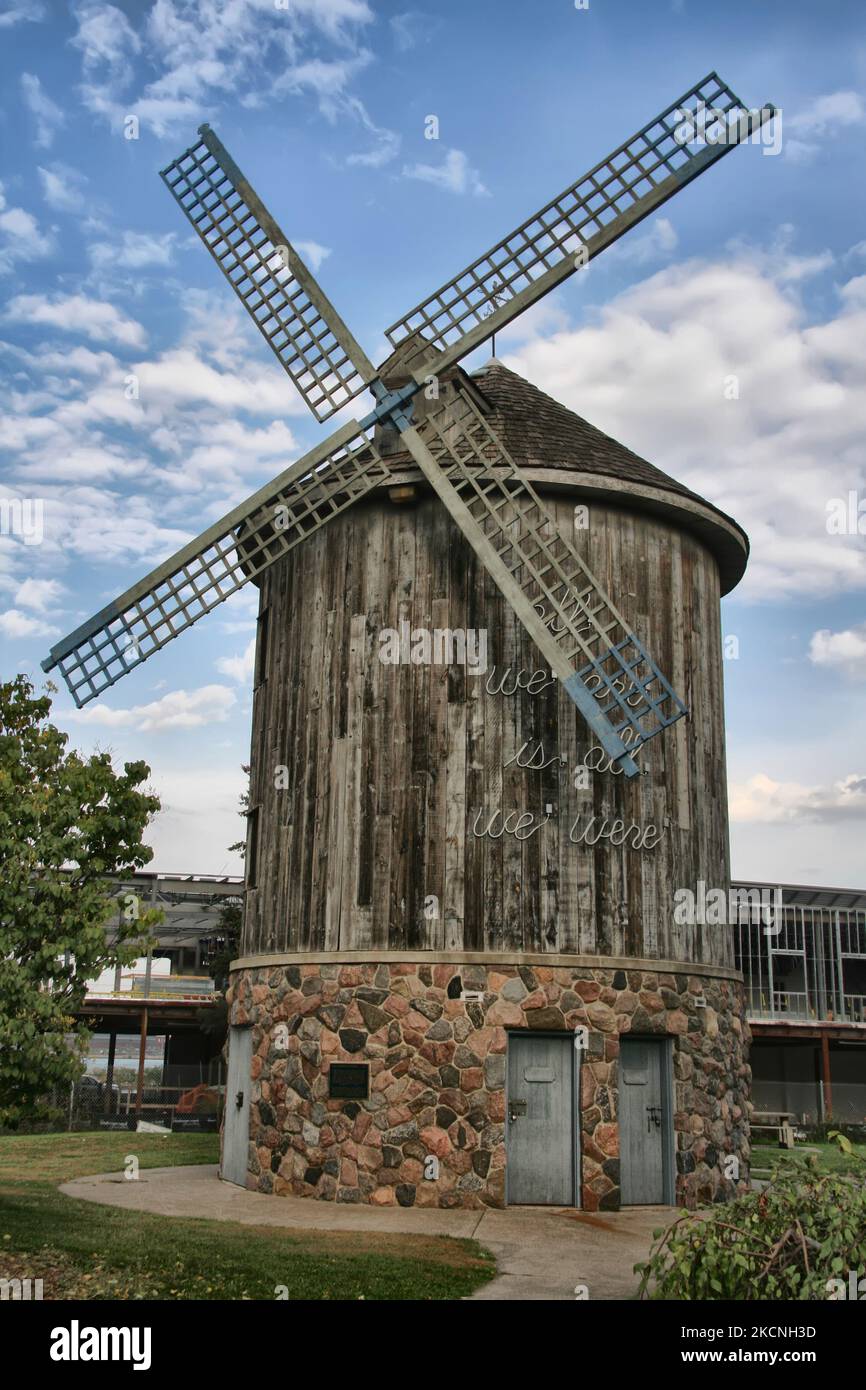Olde sandwich windmill hi-res stock photography and images - Alamy