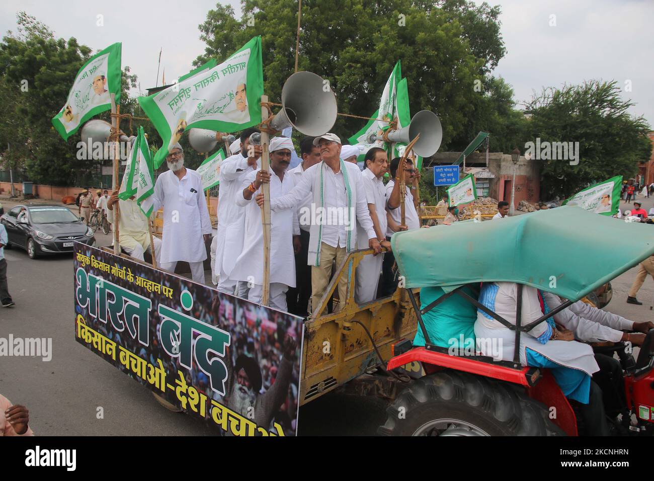 Bharat parade hi-res stock photography and images - Alamy