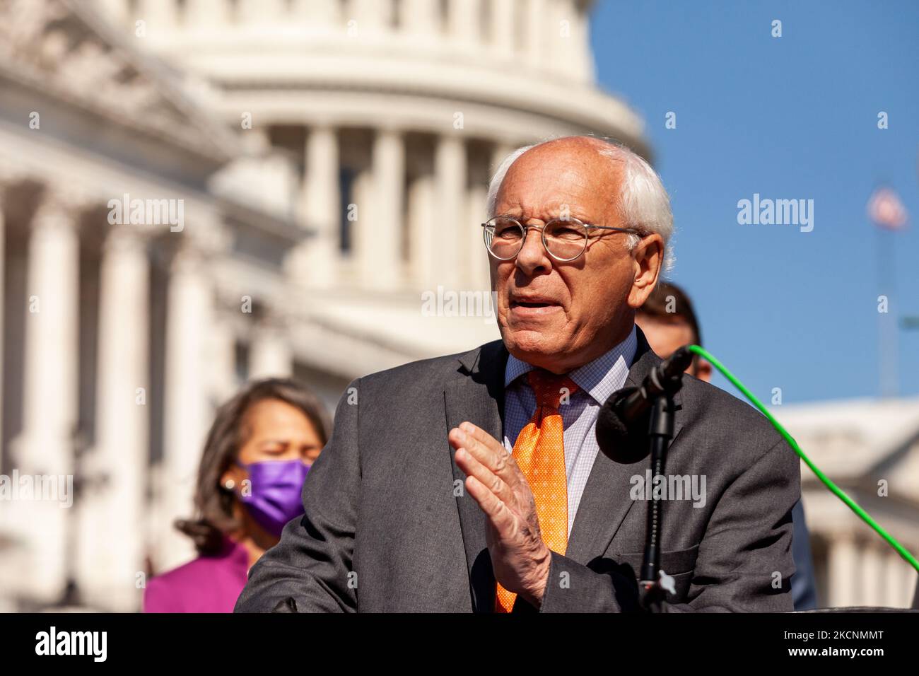 Congressman paul tonko hi-res stock photography and images - Alamy