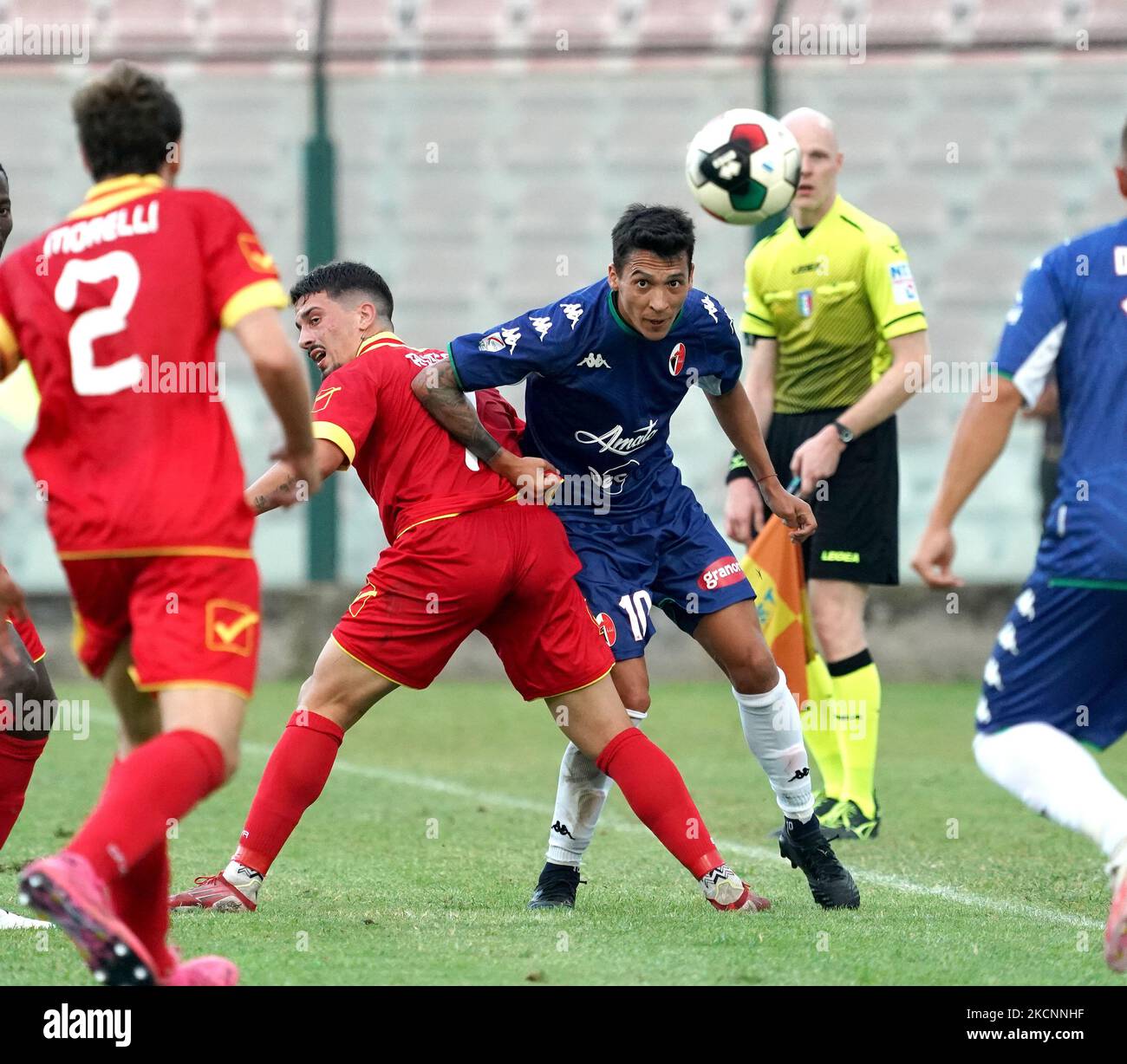 Ruben Botta of Ssc Bari during the Serie C match between Acr Messina ...