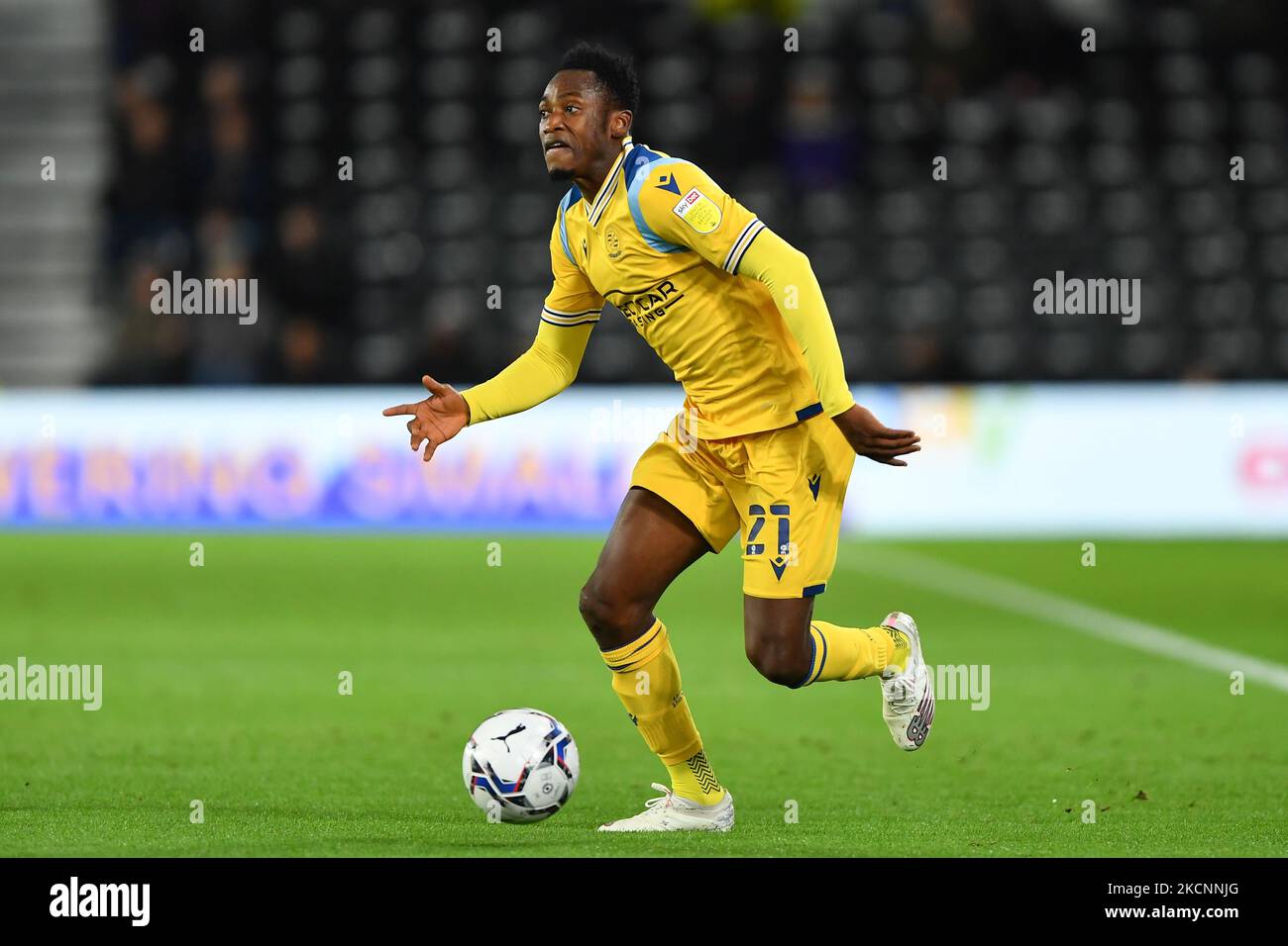Rahman baba reading hi-res stock photography and images - Alamy