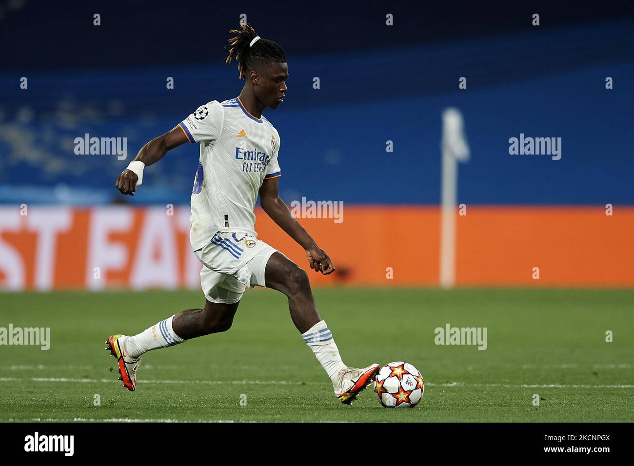 Eduardo Camavinga of Real Madrid controls the ball during the UEFA ...
