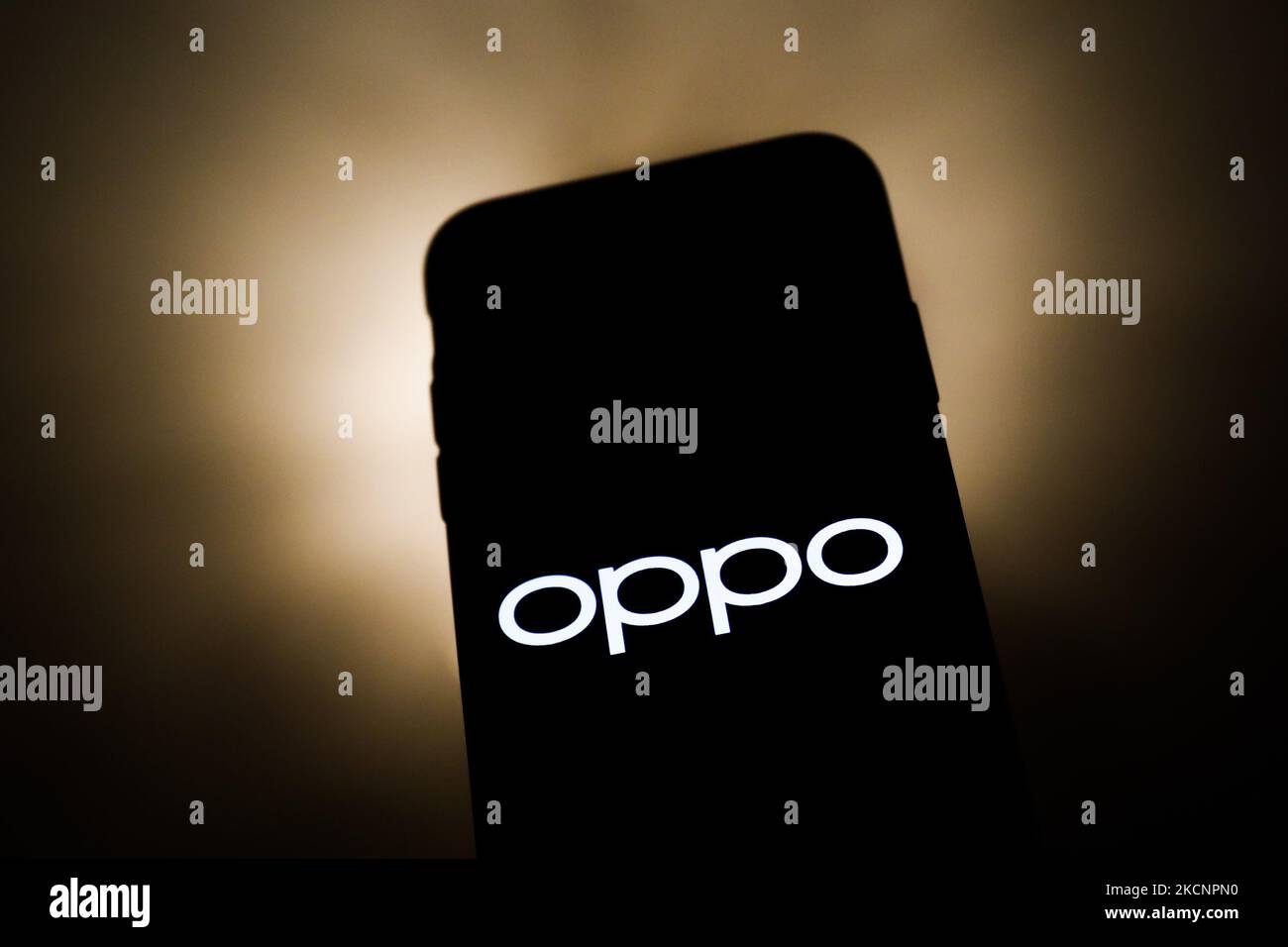 Oppo phones logo hi-res stock photography and images - Alamy