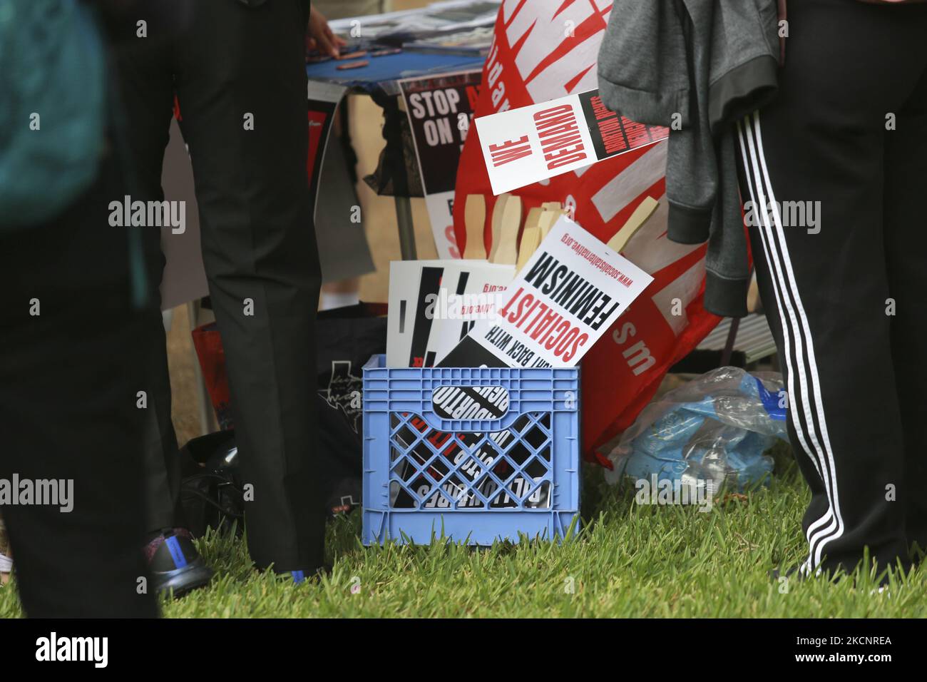 Pro choice signs hi-res stock photography and images - Alamy