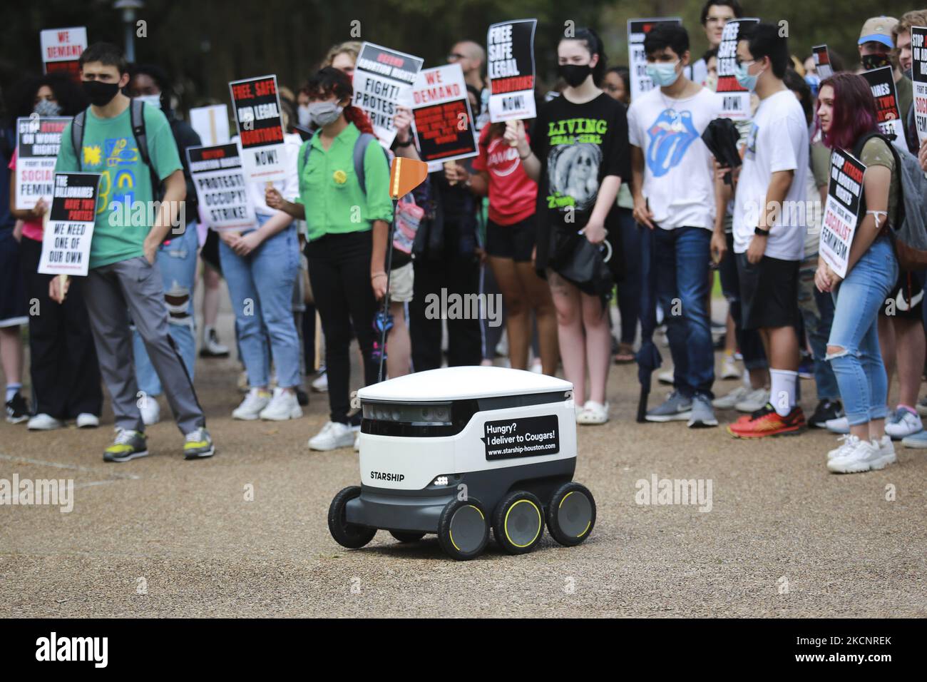 The college food delivery robot seems to eventually join the protest ...