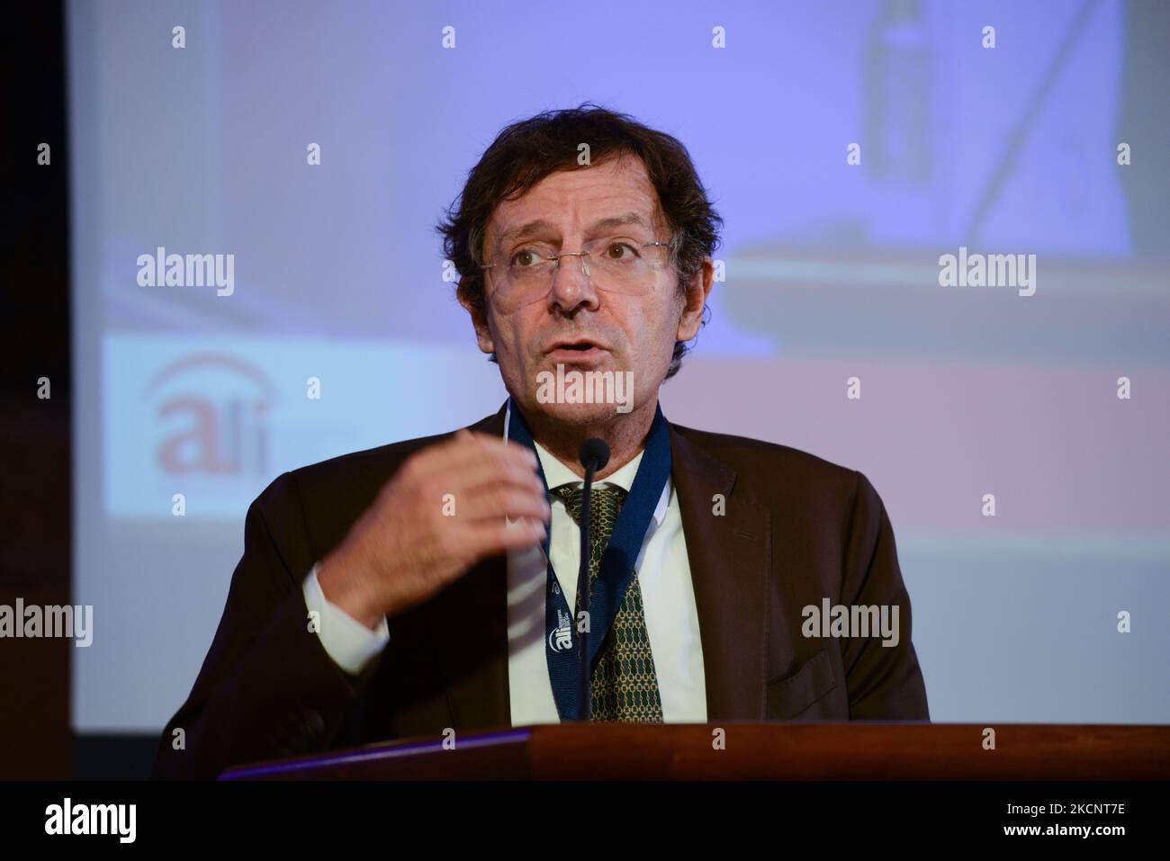 Leonardo becchetti hi-res stock photography and images - Alamy