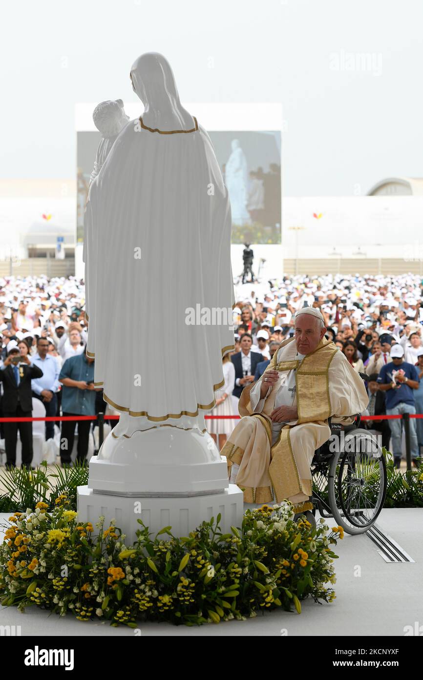 Bahrain. 05th Nov, 2022. Bahrain, 2022/11/5 .Pope Francis celebrates ...