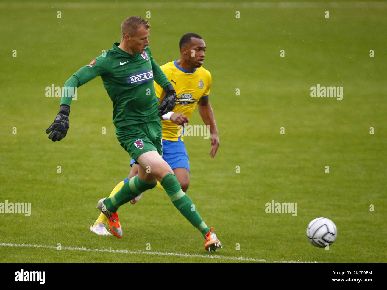 Dagenham & Redbridge's Elliot Justham during Vanarama National League ...