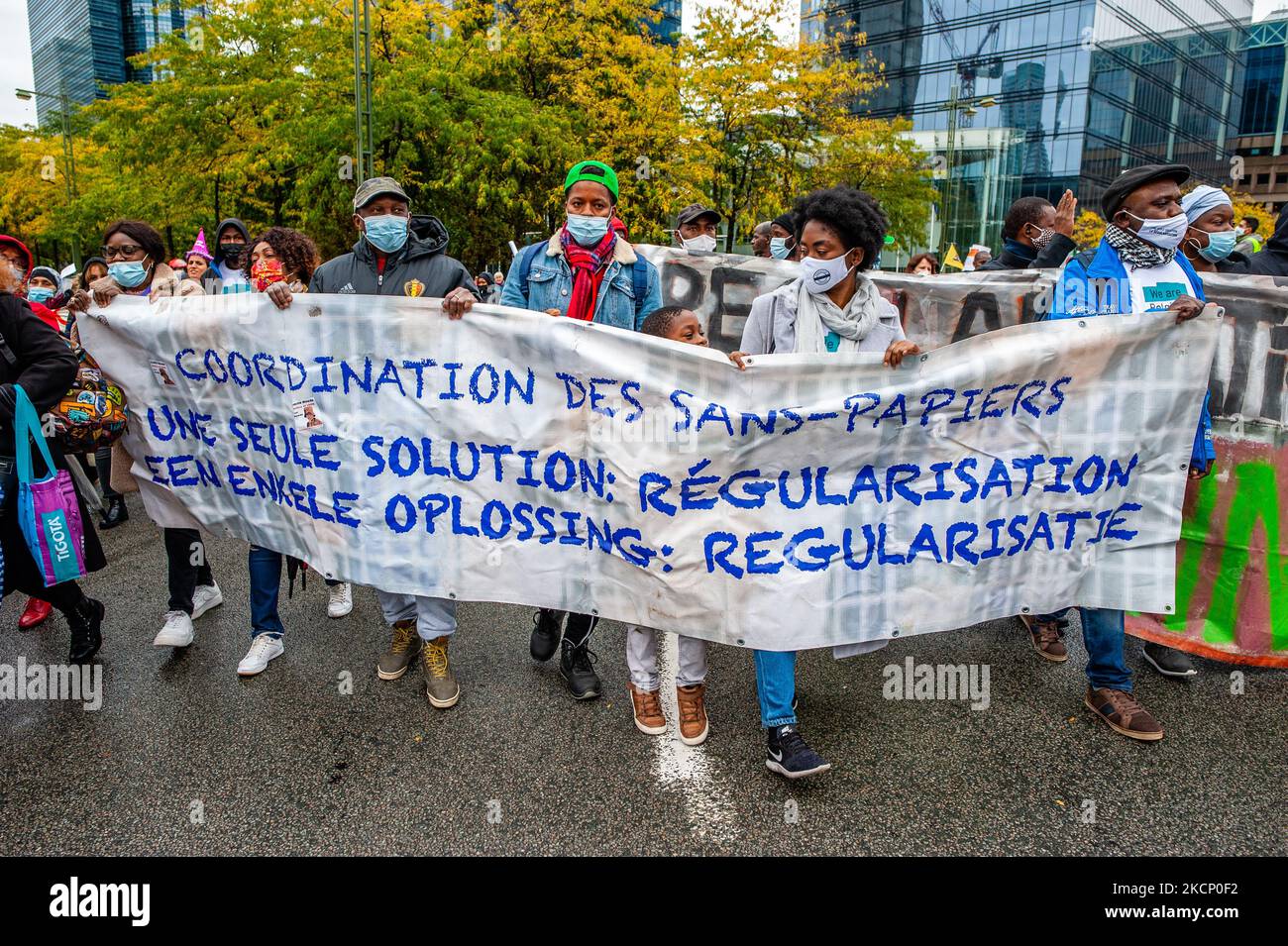 Coordination sans papers hi-res stock photography and images - Alamy