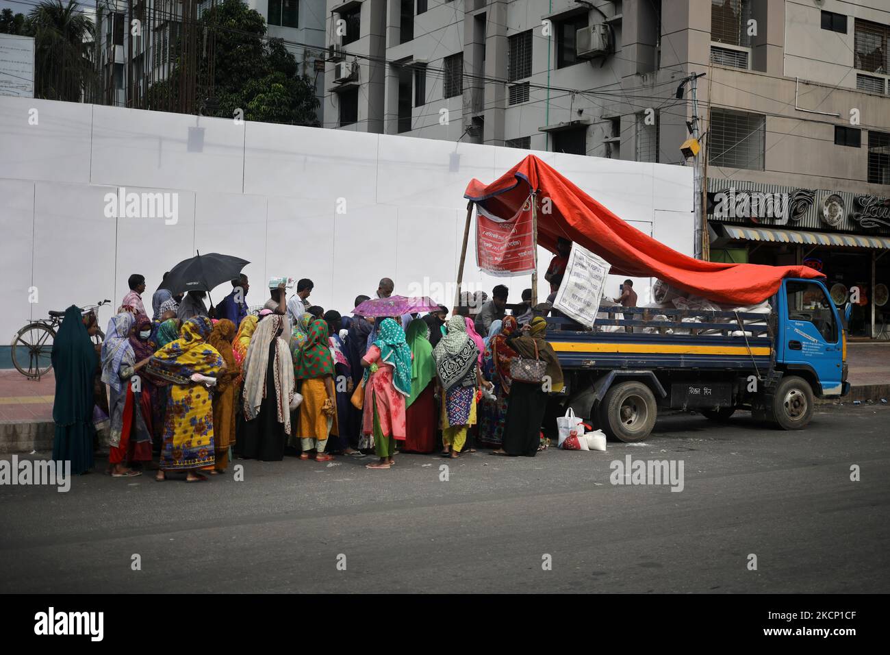 Oms truck hi-res stock photography and images - Alamy