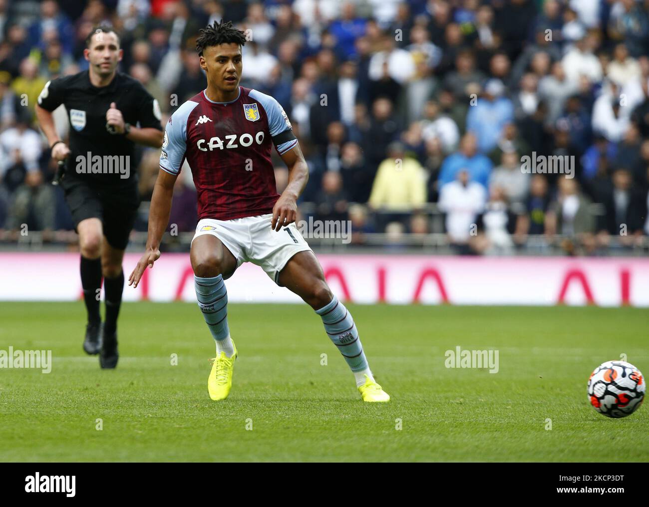 Ollie watkins villa hi-res stock photography and images - Alamy