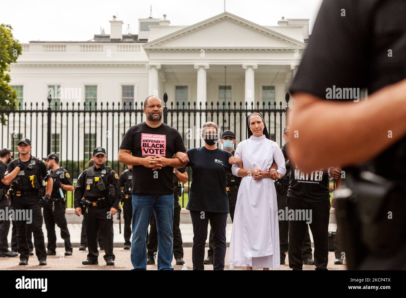 Sister quincy howard hi-res stock photography and images - Alamy