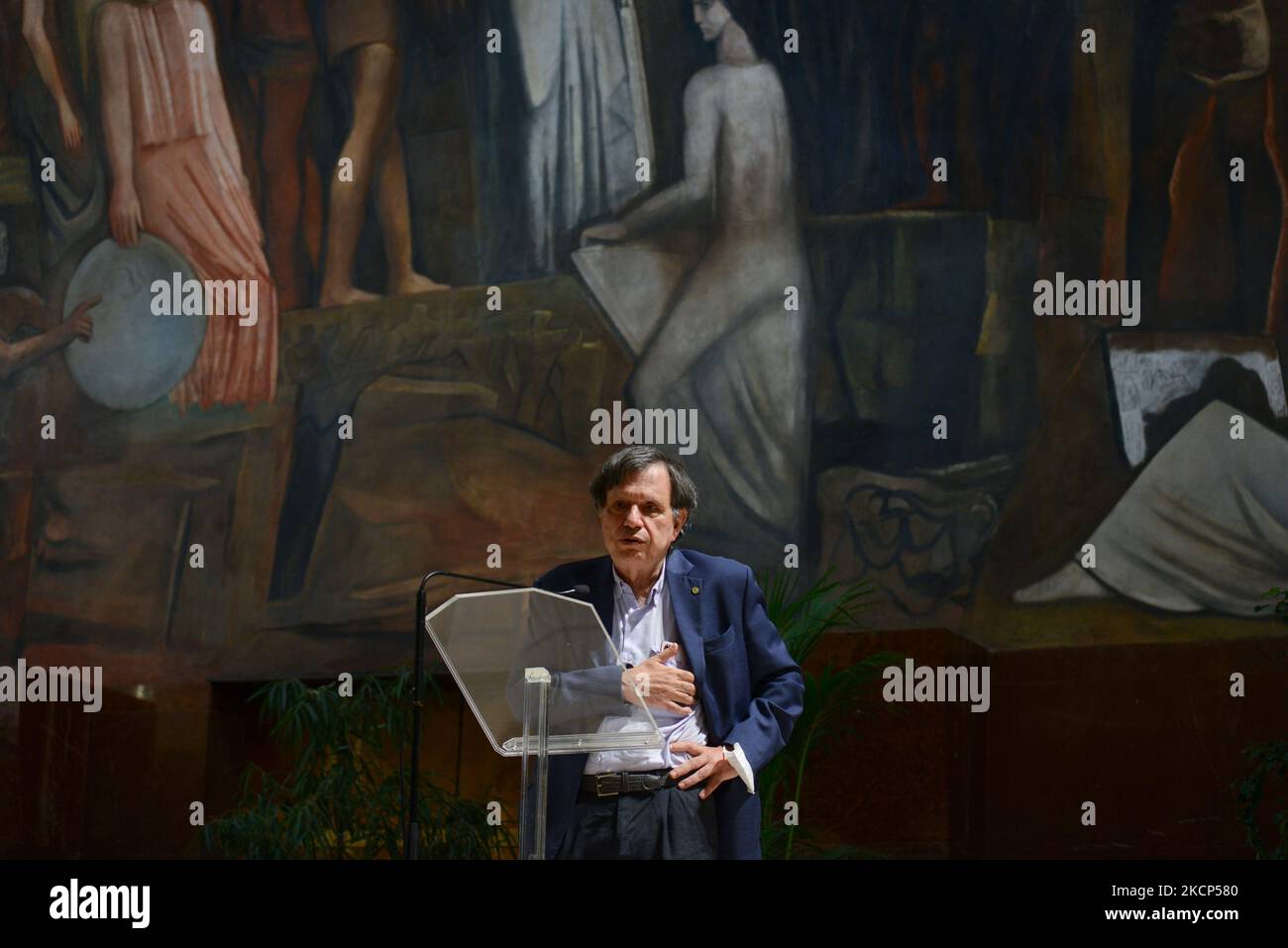 Professor Giorgio Parisi during the News Giorgio Parisi, Nobel Prize in ...